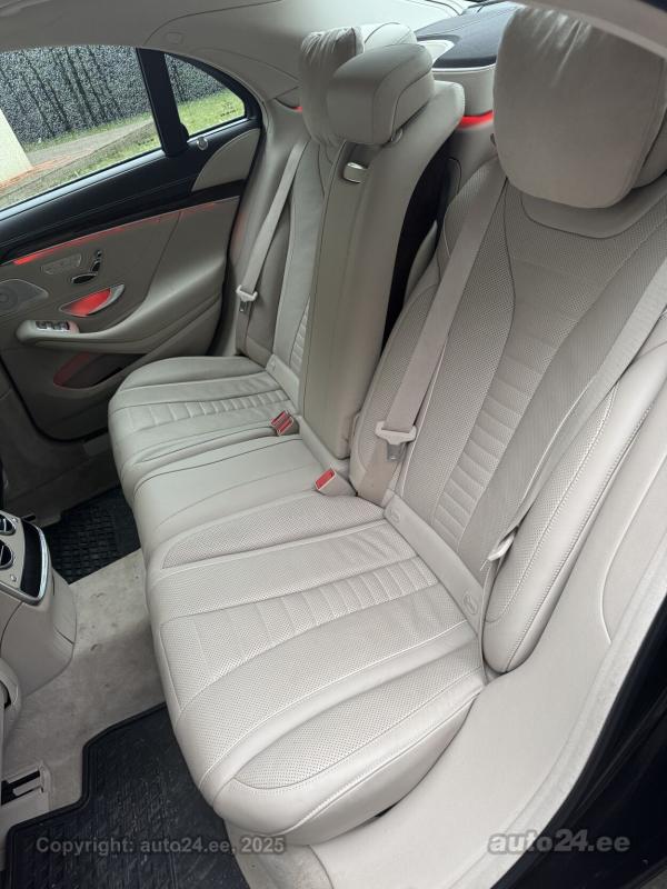 Melns Mercedes-Benz S-Class 2016 Tallina, ar dzinēja tilpumu 3.00 L un nobraukumu 142 tūkst. km par 39490 €, foto 11 vietnē AUTOMOTO.COM.LV