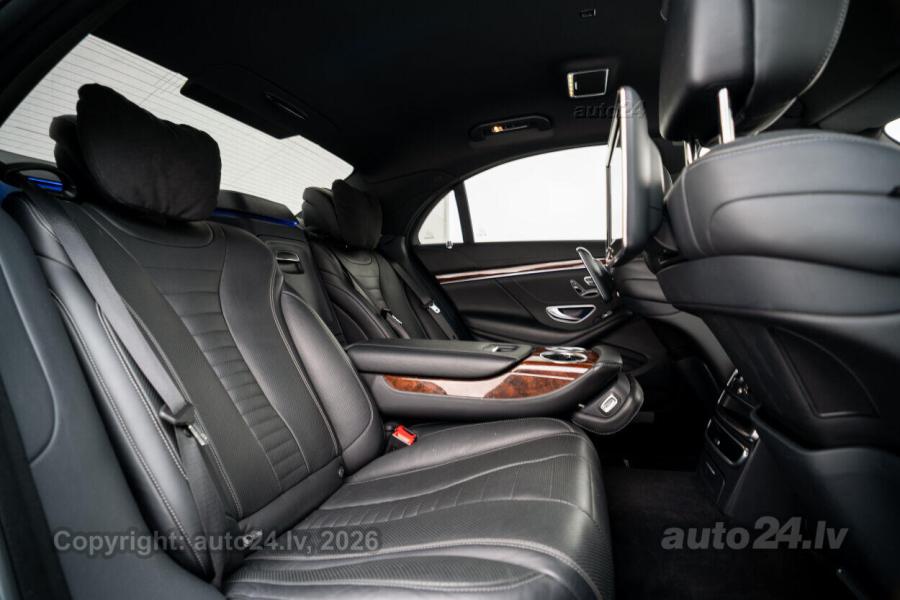 Black Mercedes-Benz S-Class 2016 in Tartu, with an engine capacity of 3.00 L and mileage of 238 thousand km for 29500 €, photo 13 on AUTOMOTO.COM.LV