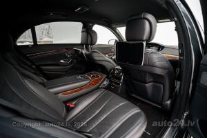 Black Mercedes-Benz S-Class 2016 in Tartu, with an engine capacity of 3.00 L and mileage of 238 thousand km for 29500 €, photo 14 on AUTOMOTO.COM.LV