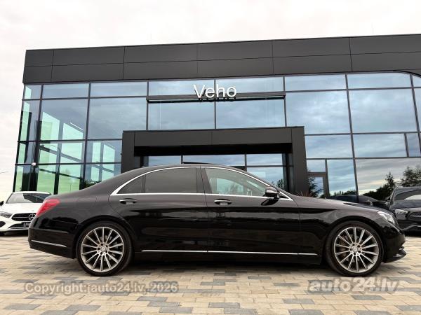 Black Mercedes-Benz S-Class 2016 in Tallinn, with an engine capacity of 3.00 L and mileage of 144 thousand km for 32990 €, photo 8 on AUTOMOTO.COM.LV