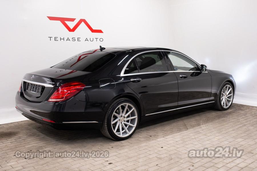 Black Mercedes-Benz S-Class 2016 in Tartu, with an engine capacity of 3.00 L and mileage of 129 thousand km for 35000 €, photo 4 on AUTOMOTO.COM.LV