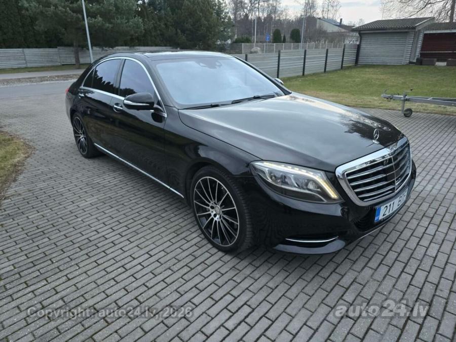 Melns Mercedes-Benz S-Class 2017 Tallina, ar dzinēja tilpumu 4.70 L un nobraukumu 75 tūkst. km par 44900 €, foto 2 vietnē AUTOMOTO.COM.LV