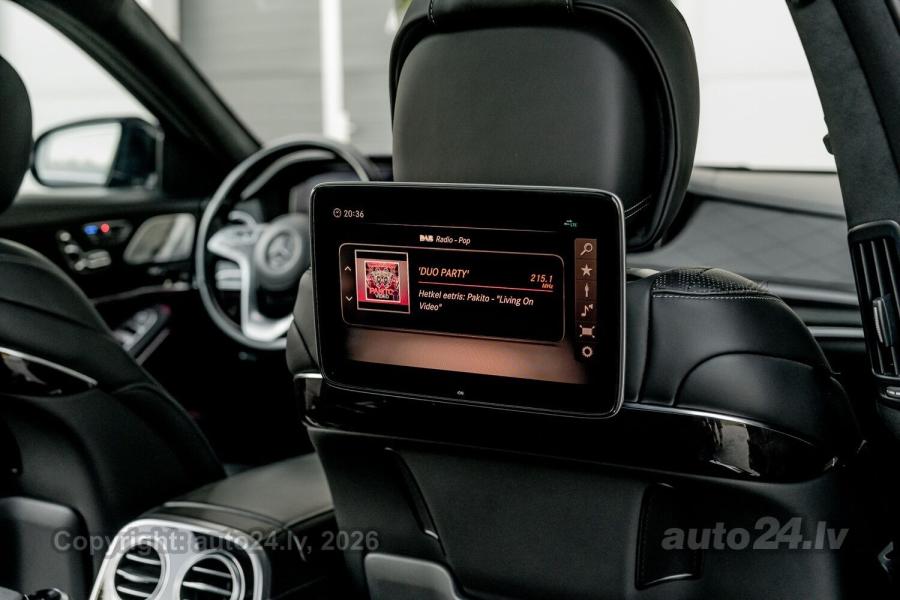 Black Mercedes-Benz S-Class 2017 in Parnu, with an engine capacity of 4.00 L and mileage of 161 thousand km for 43999 €, photo 20 on AUTOMOTO.COM.LV