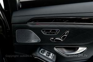 Black Mercedes-Benz S-Class 2017 in Parnu, with an engine capacity of 4.00 L and mileage of 161 thousand km for 43999 €, photo 21 on AUTOMOTO.COM.LV