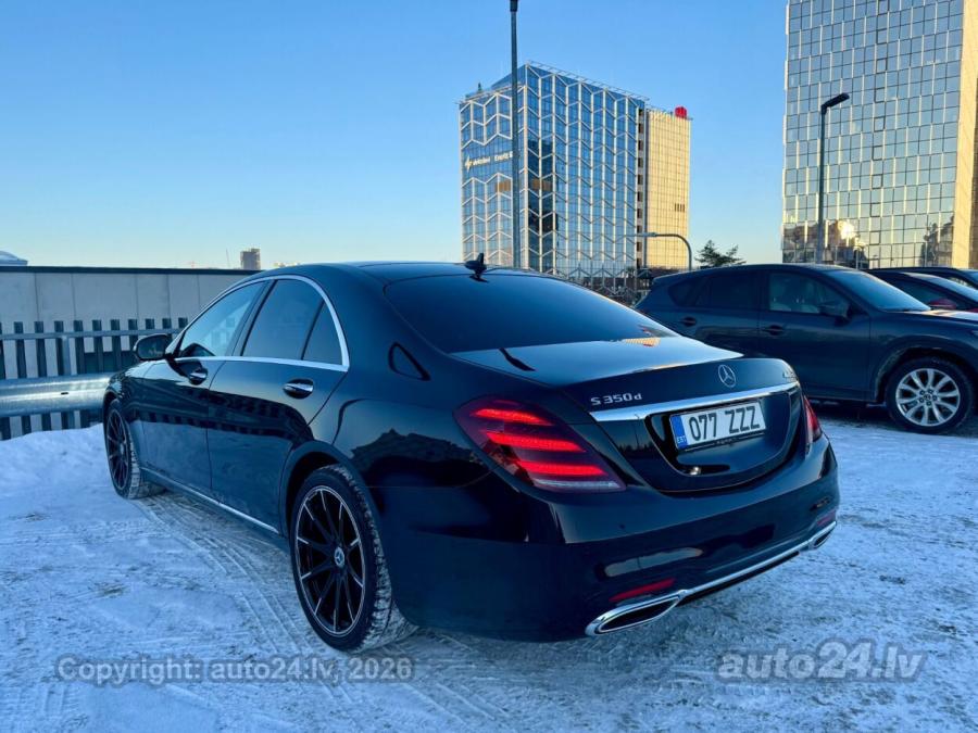 Black Mercedes-Benz S-Class 2018 in Tallinn, with an engine capacity of 2.90 L and mileage of 85 thousand km for 46990 €, photo 6 on AUTOMOTO.COM.LV