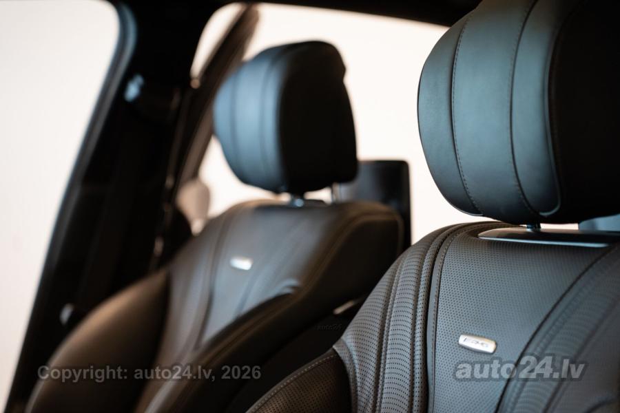 Black Mercedes-Benz S-Class 2018 in Tallinn, with an engine capacity of 4.00 L and mileage of 63 thousand km for 80000 €, photo 15 on AUTOMOTO.COM.LV