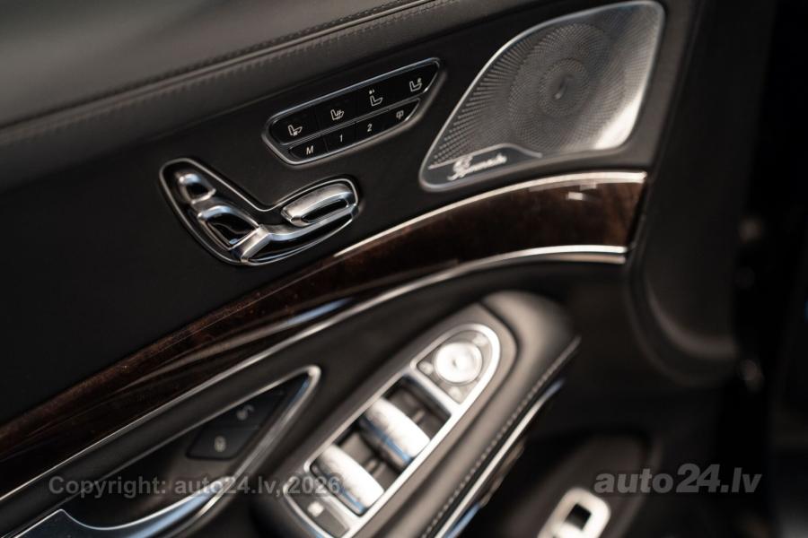 Black Mercedes-Benz S-Class 2018 in Tallinn, with an engine capacity of 4.00 L and mileage of 63 thousand km for 80000 €, photo 18 on AUTOMOTO.COM.LV