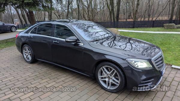 Black Mercedes-Benz S-Class 2018 in Tallinn, with an engine capacity of 3.00 L and mileage of 187 thousand km for 48999 €, photo 6 on AUTOMOTO.COM.LV