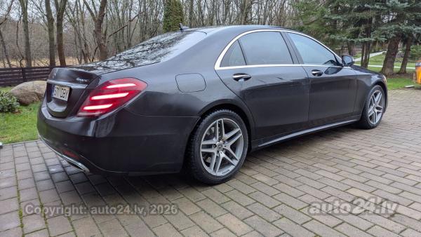 Black Mercedes-Benz S-Class 2018 in Tallinn, with an engine capacity of 3.00 L and mileage of 187 thousand km for 48999 €, photo 8 on AUTOMOTO.COM.LV