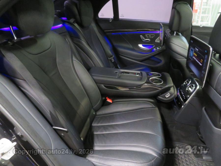 Black Mercedes-Benz S-Class 2019 in Tallinn, with an engine capacity of 3.00 L and mileage of 150 thousand km for 38000 €, photo 6 on AUTOMOTO.COM.LV