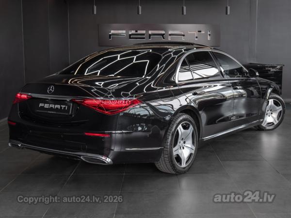 Melns Mercedes-Benz S-Class 2020 Tallina, ar dzinēja tilpumu 3.00 L un nobraukumu 93 tūkst. km par 74900 €, foto 2 vietnē AUTOMOTO.COM.LV
