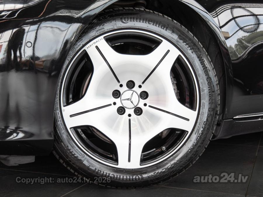 Black Mercedes-Benz S-Class 2020 in Tallinn, with an engine capacity of 3.00 L and mileage of 93 thousand km for 74900 €, photo 5 on AUTOMOTO.COM.LV