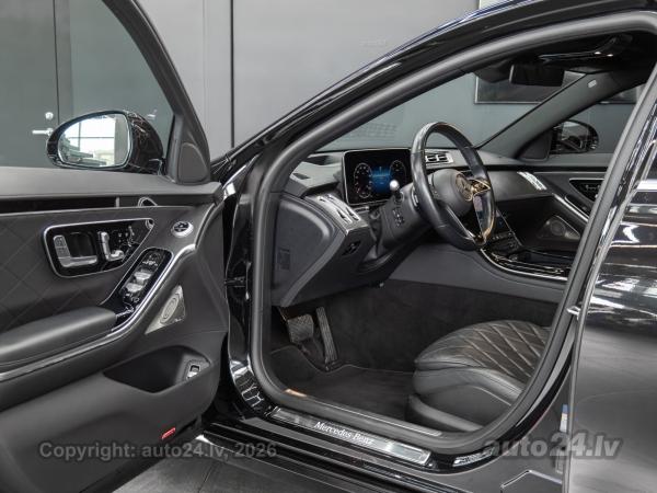 Melns Mercedes-Benz S-Class 2020 Tallina, ar dzinēja tilpumu 3.00 L un nobraukumu 93 tūkst. km par 74900 €, foto 5 vietnē AUTOMOTO.COM.LV