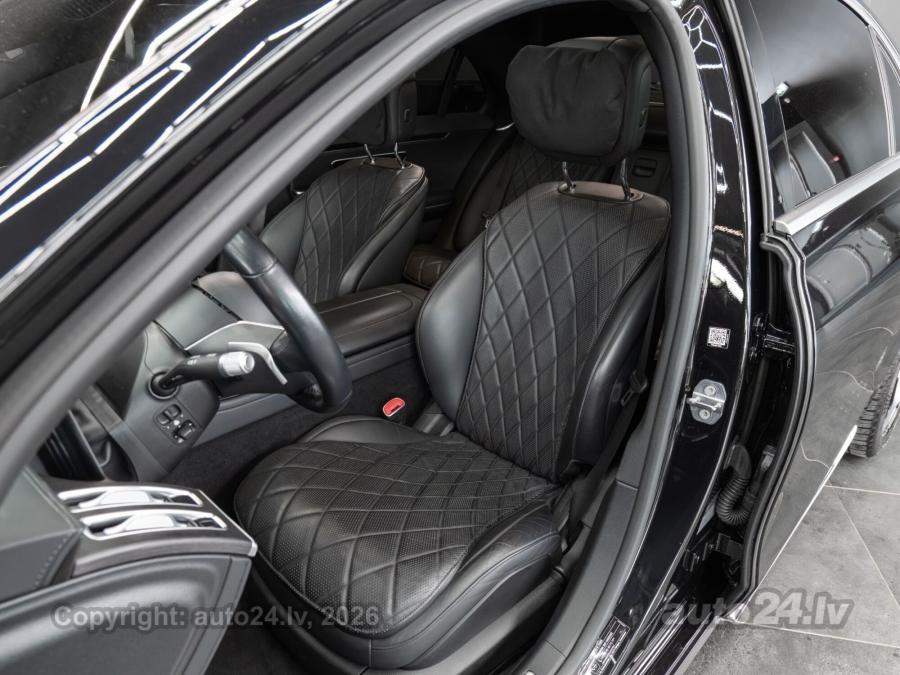 Black Mercedes-Benz S-Class 2020 in Tallinn, with an engine capacity of 3.00 L and mileage of 93 thousand km for 74900 €, photo 7 on AUTOMOTO.COM.LV