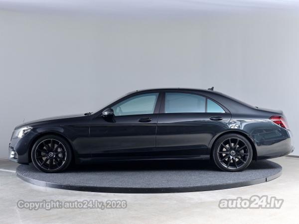 Melns Mercedes-Benz S-Class 2020 Tallina, ar dzinēja tilpumu 2.93 L un nobraukumu 156 tūkst. km par 41900 €, foto 5 vietnē AUTOMOTO.COM.LV