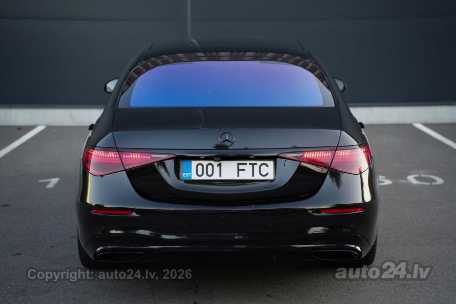 Melns Mercedes-Benz S-Class 2021 Tallina, ar dzinēja tilpumu 3.00 L un nobraukumu 56 tūkst. km par 74990 €, foto 11 vietnē AUTOMOTO.COM.LV
