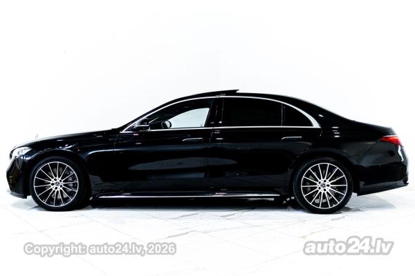 Melns Mercedes-Benz S-Class 2021 Tallina, ar dzinēja tilpumu 2.90 L un nobraukumu 123 tūkst. km par 79990 €, foto 5 vietnē AUTOMOTO.COM.LV