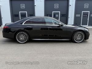 Melns Mercedes-Benz S-Class 2023 Tallina, ar dzinēja tilpumu 2.90 L un nobraukumu 24 tūkst. km par 99900 €, foto 8 vietnē AUTOMOTO.COM.LV