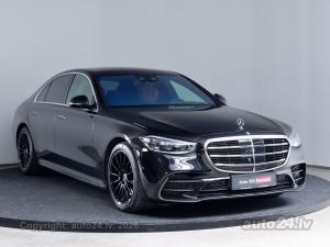 Black Mercedes-Benz S-Class 2023 in Tallinn, with an engine capacity of 2.93 L and mileage of 42 thousand km for 95000 €, photo 3 on AUTOMOTO.COM.LV