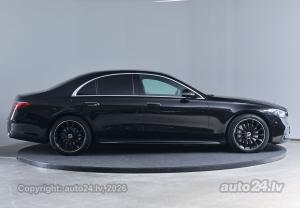 Black Mercedes-Benz S-Class 2023 in Tallinn, with an engine capacity of 2.93 L and mileage of 42 thousand km for 95000 €, photo 5 on AUTOMOTO.COM.LV