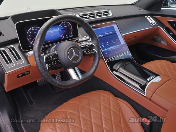 Black Mercedes-Benz S-Class 2023 in Tallinn, with an engine capacity of 2.93 L and mileage of 42 thousand km for 95000 €, photo 7 on AUTOMOTO.COM.LV