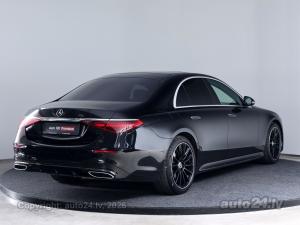 Black Mercedes-Benz S-Class 2023 in Tallinn, with an engine capacity of 2.93 L and mileage of 42 thousand km for 95000 €, photo 12 on AUTOMOTO.COM.LV