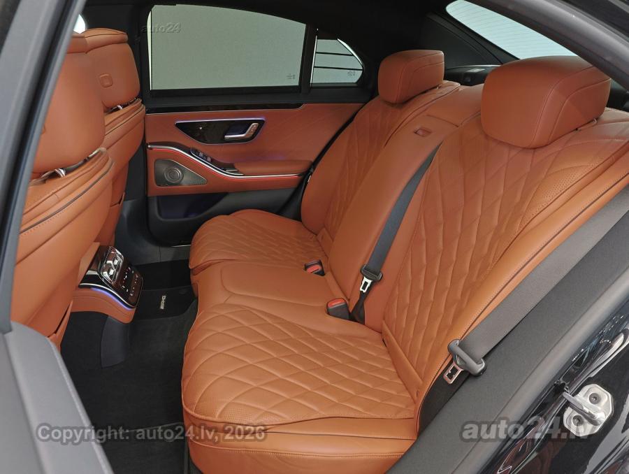Black Mercedes-Benz S-Class 2023 in Tallinn, with an engine capacity of 2.93 L and mileage of 42 thousand km for 95000 €, photo 15 on AUTOMOTO.COM.LV