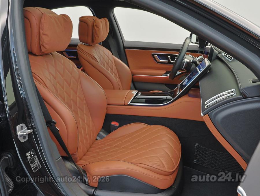 Black Mercedes-Benz S-Class 2023 in Tallinn, with an engine capacity of 2.93 L and mileage of 42 thousand km for 95000 €, photo 18 on AUTOMOTO.COM.LV