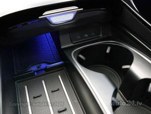 Black Mercedes-Benz S-Class 2023 in Tallinn, with an engine capacity of 2.93 L and mileage of 42 thousand km for 95000 €, photo 29 on AUTOMOTO.COM.LV