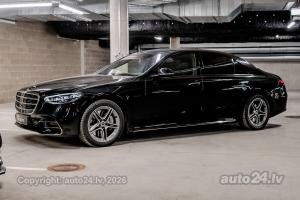 Black Mercedes-Benz S-Class 2023 in Tallinn, with an engine capacity of 2.90 L and mileage of 82 thousand km for 89990 €, photo 4 on AUTOMOTO.COM.LV