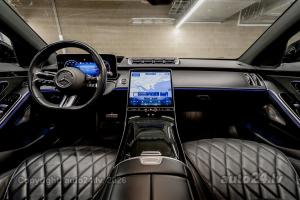 Black Mercedes-Benz S-Class 2023 in Tallinn, with an engine capacity of 2.90 L and mileage of 82 thousand km for 89990 €, photo 18 on AUTOMOTO.COM.LV