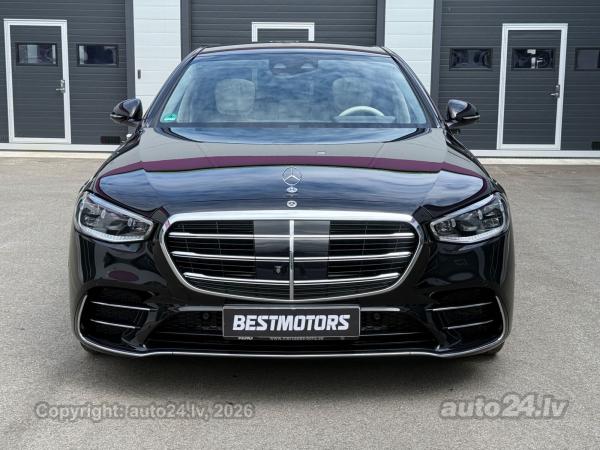 Melns Mercedes-Benz S-Class 2023 Tallina, ar dzinēja tilpumu 2.90 L un nobraukumu 0 tūkst. km par 95900 €, foto 2 vietnē AUTOMOTO.COM.LV