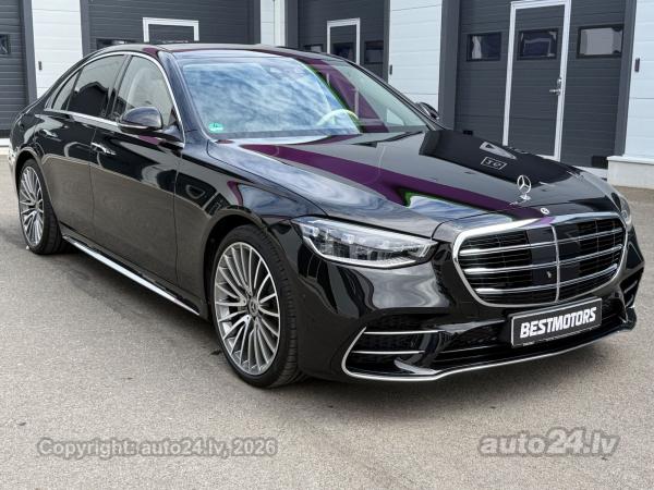 Melns Mercedes-Benz S-Class 2023 Tallina, ar dzinēja tilpumu 2.90 L un nobraukumu 0 tūkst. km par 95900 €, foto 3 vietnē AUTOMOTO.COM.LV