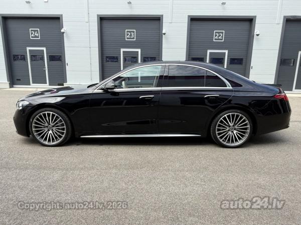 Melns Mercedes-Benz S-Class 2023 Tallina, ar dzinēja tilpumu 2.90 L un nobraukumu 0 tūkst. km par 95900 €, foto 6 vietnē AUTOMOTO.COM.LV
