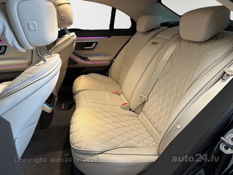 Melns Mercedes-Benz S-Class 2023 Tallina, ar dzinēja tilpumu 2.90 L un nobraukumu 26 tūkst. km par 95900 €, foto 17 vietnē AUTOMOTO.COM.LV