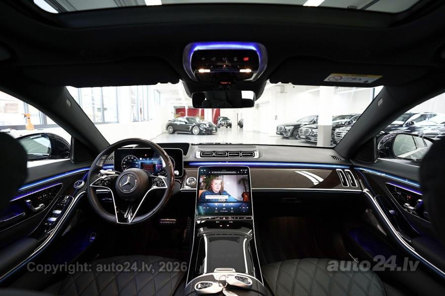 Черный Мерседес С Класс 2025 в Таллин, объемом двигателя 3.50 л и пробегом 29 тыс. км за 119999 €, фото 27 на AUTOMOTO.COM.LV