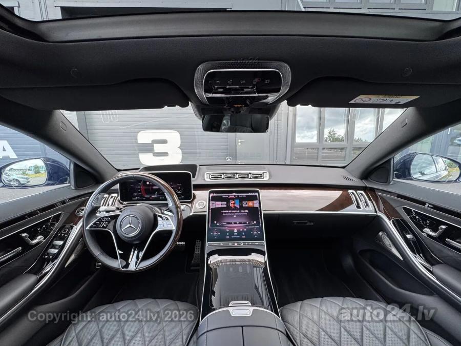 Melns Mercedes-Benz S-Class 2025 Tallina, ar dzinēja tilpumu 3.00 L un nobraukumu 30 tūkst. km par 119995 €, foto 21 vietnē AUTOMOTO.COM.LV