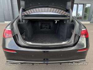Melns Mercedes-Benz S-Class 2025 Tallina, ar dzinēja tilpumu 3.00 L un nobraukumu 30 tūkst. km par 119995 €, foto 31 vietnē AUTOMOTO.COM.LV