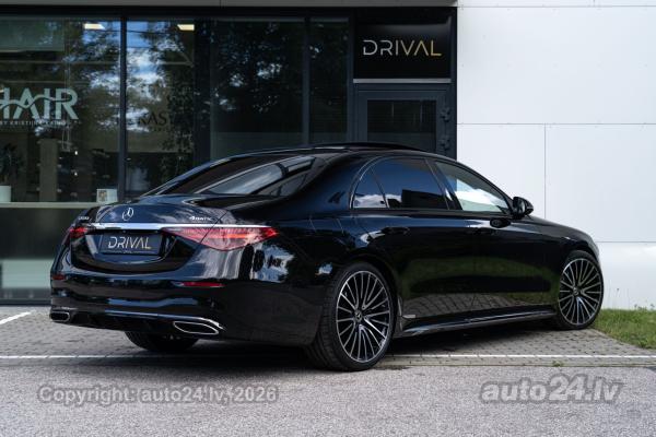 Black Mercedes-Benz S-Class 2025 in Tallinn, with an engine capacity of 3.00 L and mileage of 15 thousand km for 124900 €, photo 6 on AUTOMOTO.COM.LV
