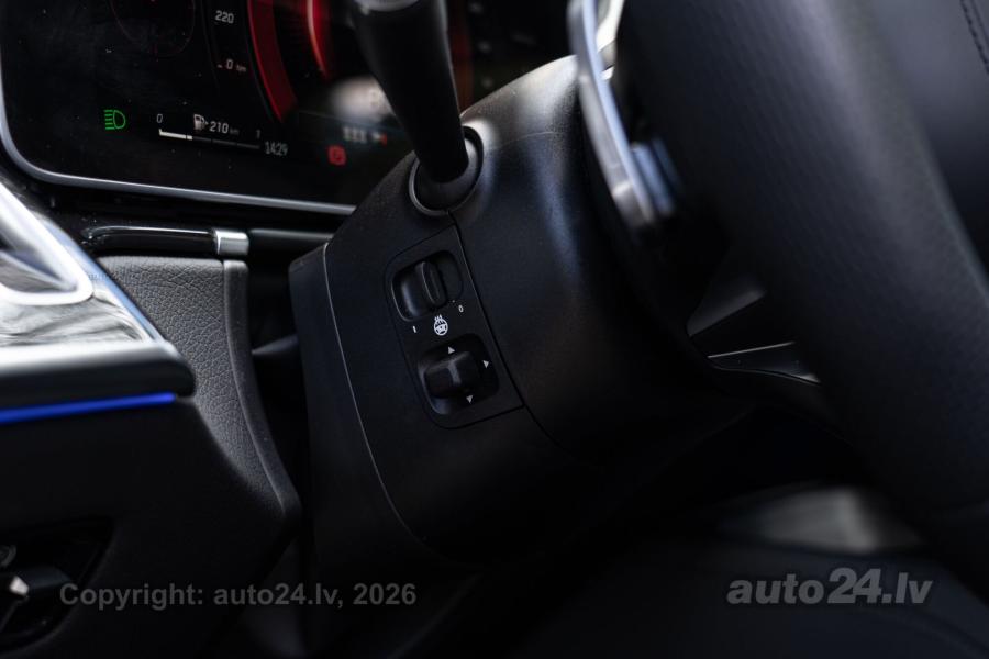 Black Mercedes-Benz S-Class 2025 in Tallinn, with an engine capacity of 3.00 L and mileage of 15 thousand km for 124900 €, photo 19 on AUTOMOTO.COM.LV