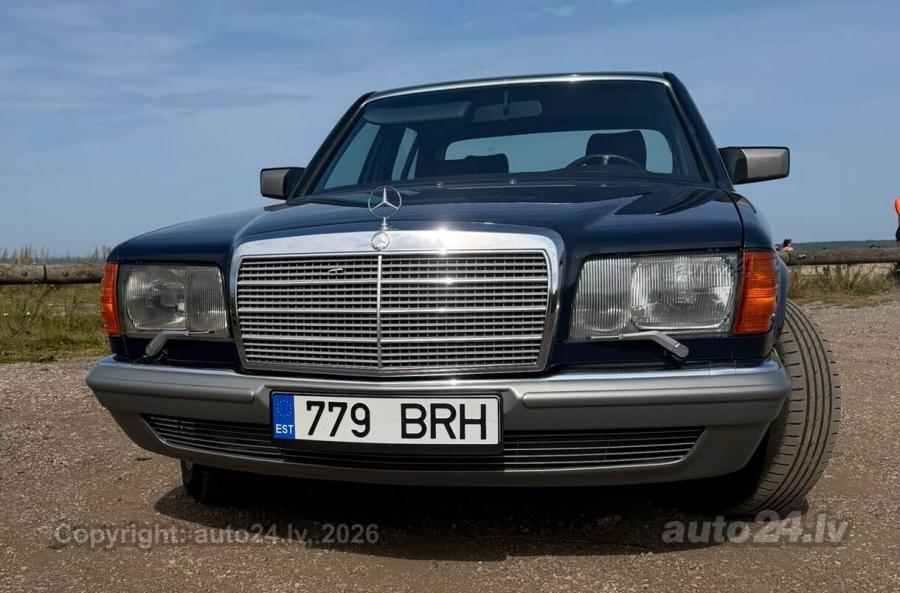 Blue Mercedes-Benz S-Class 1985 in Tallinn, with an engine capacity of 5.00 L and mileage of 189 thousand km for 14990 €, photo 5 on AUTOMOTO.COM.LV