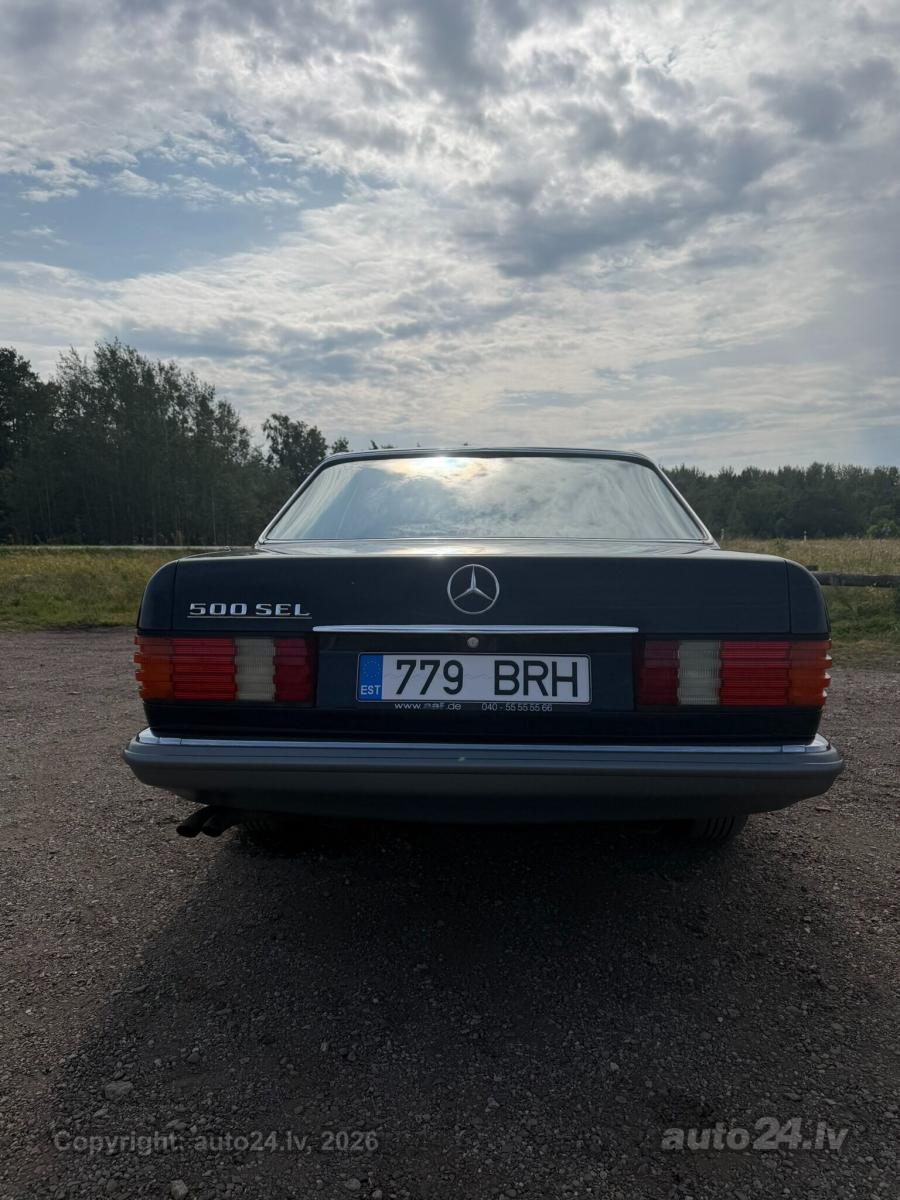 Blue Mercedes-Benz S-Class 1985 in Tallinn, with an engine capacity of 5.00 L and mileage of 189 thousand km for 14990 €, photo 7 on AUTOMOTO.COM.LV