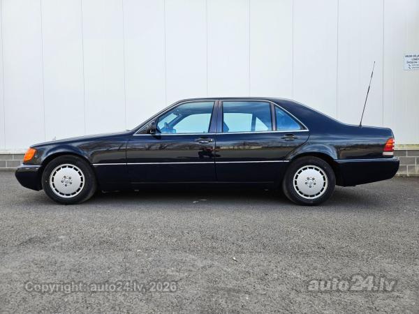 Zils Mercedes-Benz S-Class 1992 Viljandi, ar dzinēja tilpumu 4.20 L un nobraukumu 272 tūkst. km par 10900 €, foto 2 vietnē AUTOMOTO.COM.LV