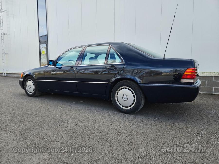 Zils Mercedes-Benz S-Class 1992 Viljandi, ar dzinēja tilpumu 4.20 L un nobraukumu 272 tūkst. km par 10900 €, foto 8 vietnē AUTOMOTO.COM.LV