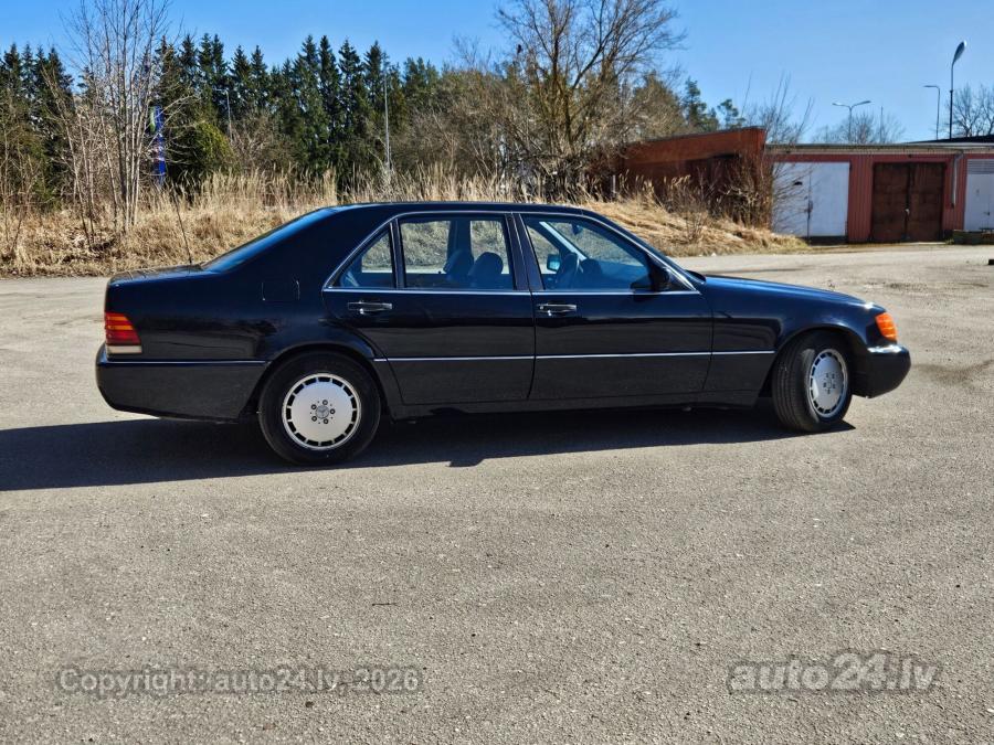 Zils Mercedes-Benz S-Class 1992 Viljandi, ar dzinēja tilpumu 4.20 L un nobraukumu 272 tūkst. km par 10900 €, foto 14 vietnē AUTOMOTO.COM.LV