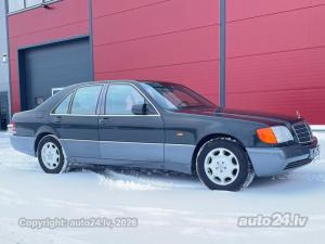 Blue Mercedes-Benz S-Class 1993 in Tallinn, with an engine capacity of 5.00 L and mileage of 155 thousand km for 16500 €, photo  on AUTOMOTO.COM.LV