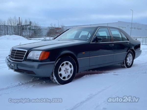 Blue Mercedes-Benz S-Class 1993 in Tallinn, with an engine capacity of 5.00 L and mileage of 155 thousand km for 16500 €, photo 2 on AUTOMOTO.COM.LV