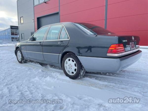 Blue Mercedes-Benz S-Class 1993 in Tallinn, with an engine capacity of 5.00 L and mileage of 155 thousand km for 16500 €, photo 4 on AUTOMOTO.COM.LV