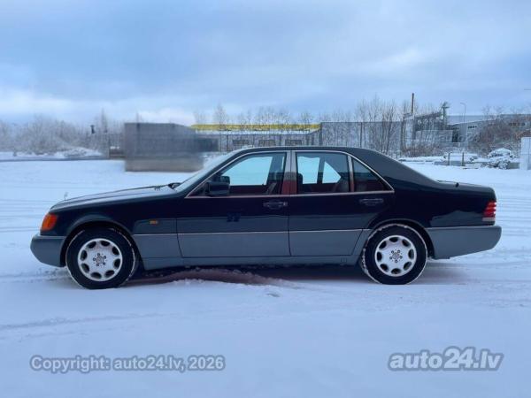 Blue Mercedes-Benz S-Class 1993 in Tallinn, with an engine capacity of 5.00 L and mileage of 155 thousand km for 16500 €, photo 5 on AUTOMOTO.COM.LV