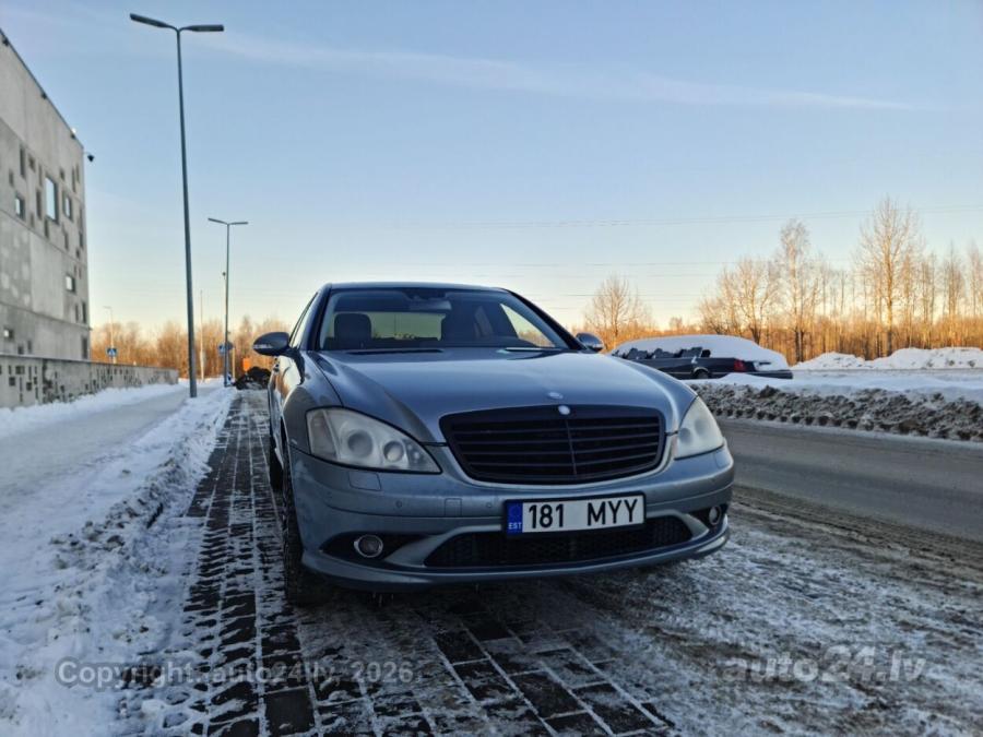 Blue Mercedes-Benz S-Class 2006 in Tallinn, with an engine capacity of 5.50 L and mileage of 406 thousand km for 6990 €, photo 4 on AUTOMOTO.COM.LV